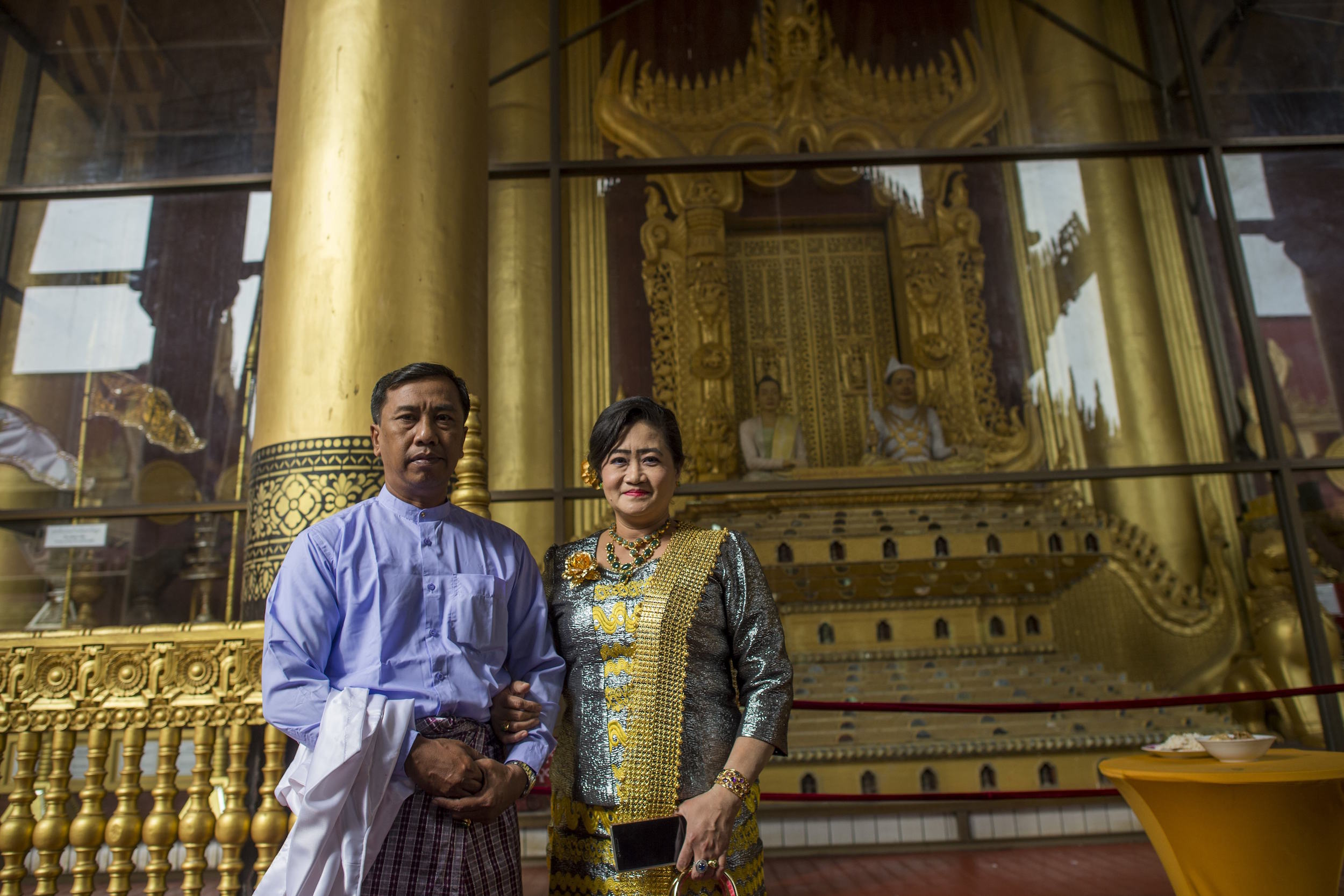 Descendants of Myanmar's last king mark his exile by Britain | Frontier ...
